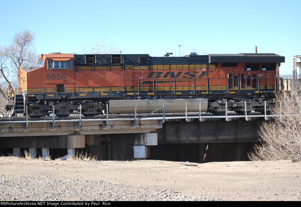 BNSF 6856